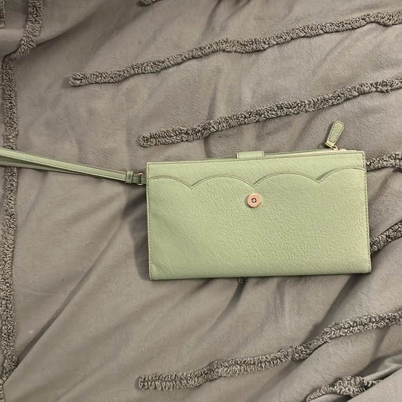 LC Lauren Conrad | Bags | Nwt Lc Lauren Conrad Wristlet Spring Travel ...
